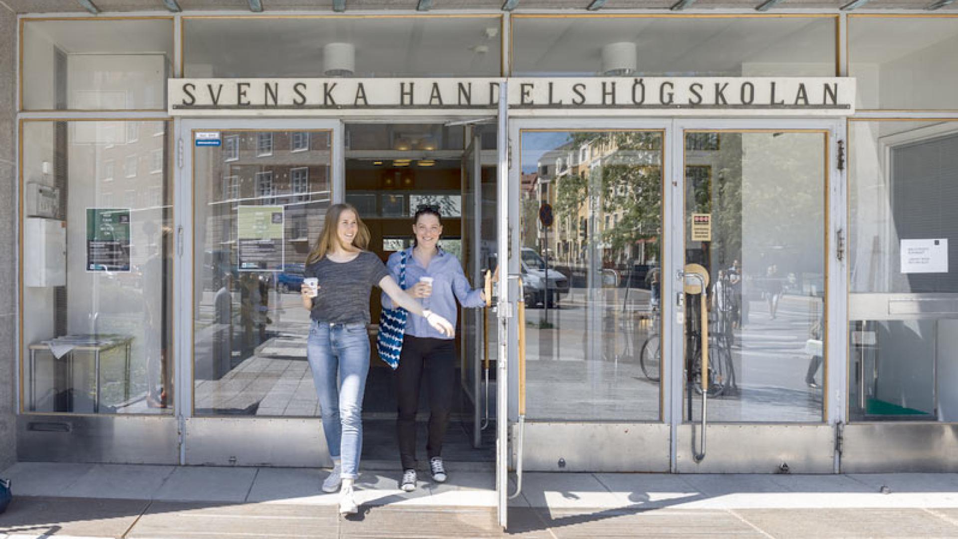 Studies in business and economics are popular - Record number of ...