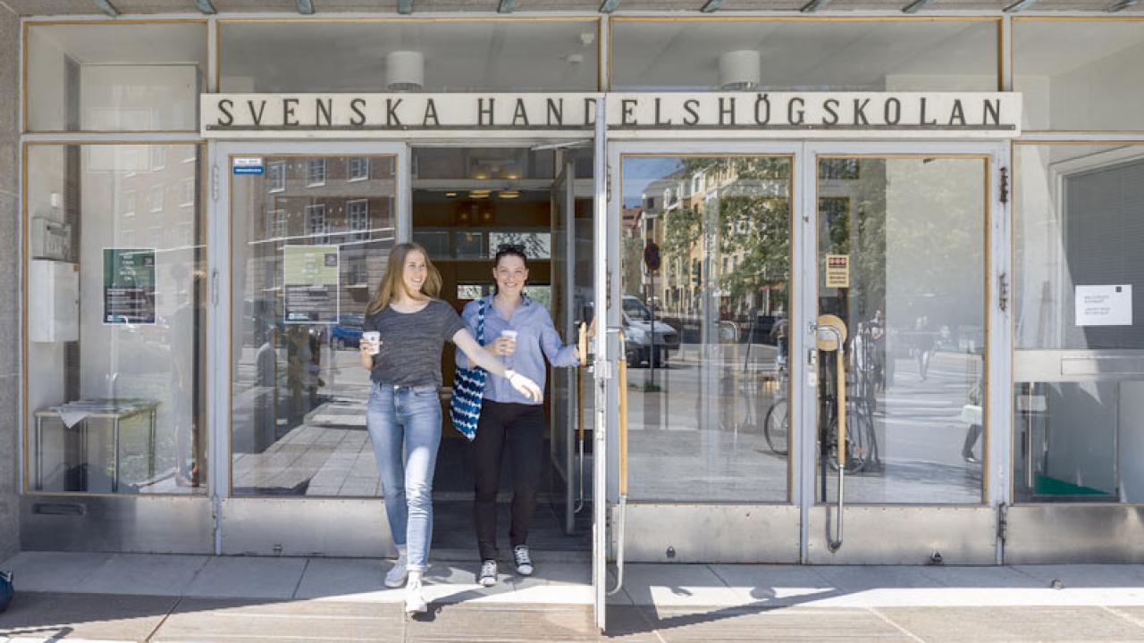 Studies in business and economics are popular - Record number of ...